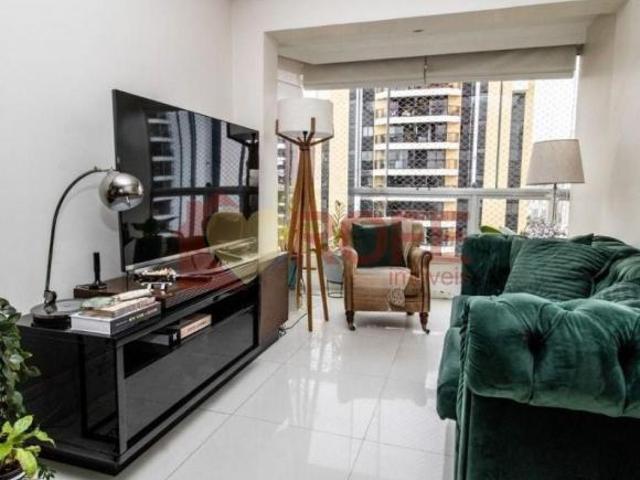 Apartamento com 2 dormitórios à venda, 139 m² por R$ 2.330.000,00 Moema São Paulo/SP