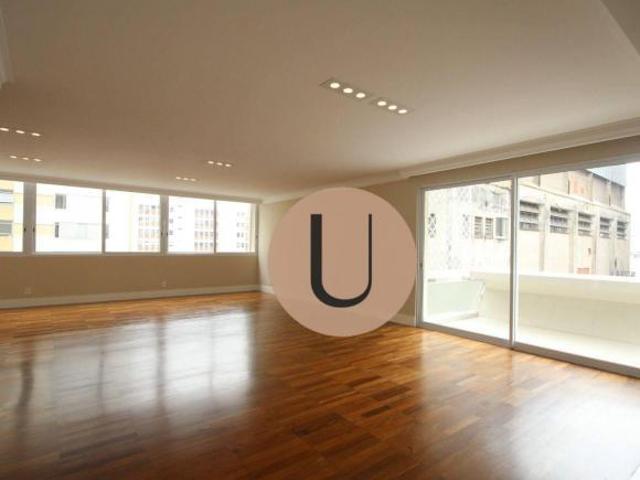 Apartamento com 2 dormitórios à venda, 210 m² por R$ 3.600.000,00 Higienópolis São Paulo/SP