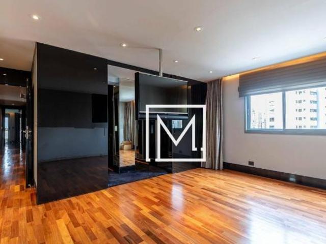 Apartamento com 2 dormitórios à venda, 227 m² por R$ 4.650.000,00 Moema São