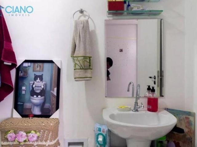 Apartamento com 2 dormitórios à venda, 34 m² por R$ 298.000,00 Vila Tolstoi São Paulo/SP