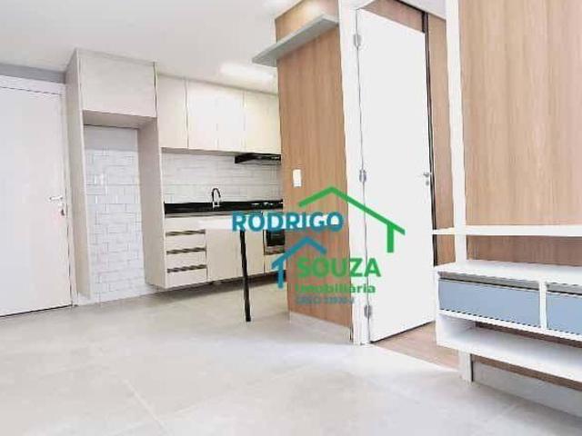 Apartamento com 2 dormitórios à venda, 36 m² por R$ 360.000,00 Pousada dos Bandeirantes Carapicu