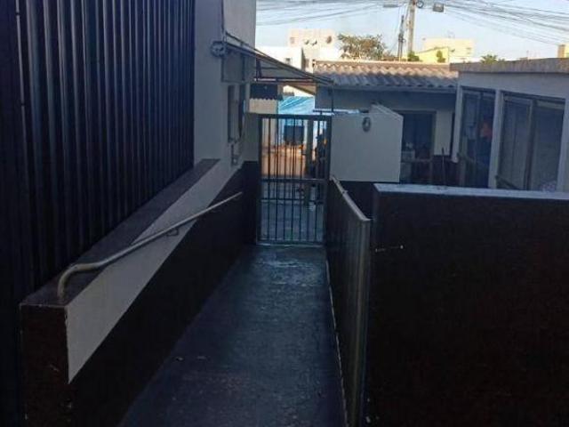 Apartamento com 2 dormitórios à venda, 37 m² por R$ 106.000,00 Perobinha Londrina/PR