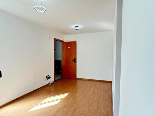 Apartamento com 2 dormitórios à venda, 38 m² por R$ 232.000,00 Lavras Guarulhos/SP