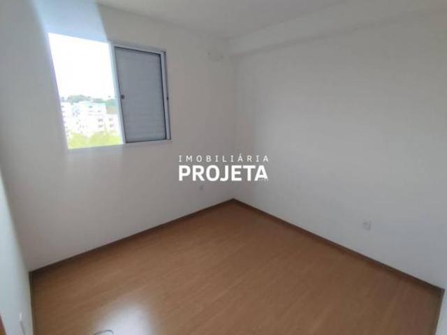 Apartamento com 2 dormitórios à venda, 39 m² por R$ 210.000,00 Jardim Maracanã Presidente Pruden