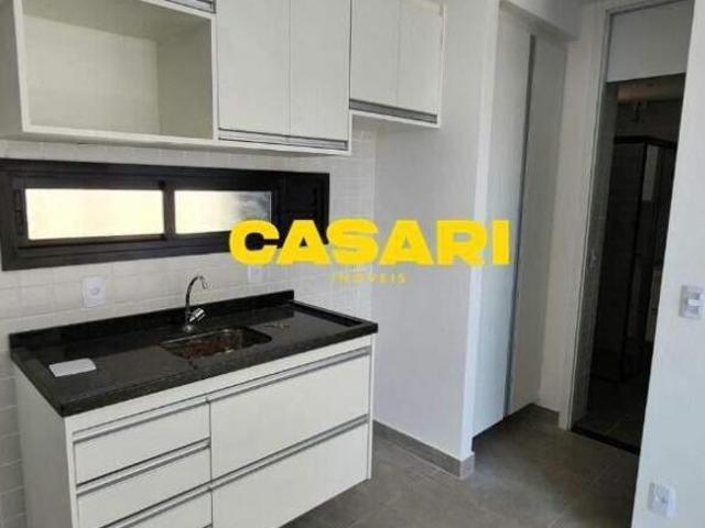 Apartamento com 2 dormitórios à venda, 39 m² Vila Valparaíso Santo André/SP