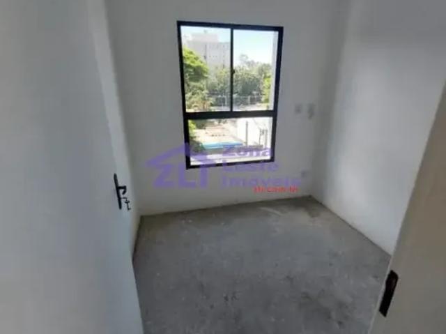 Apartamento com 2 dormitórios à venda, 30 m² em Itaquera São Paulo/SP