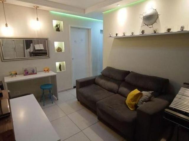 Apartamento com 2 dormitórios à venda, 44 m² por R$ 175.000,00 Castelo Santos/SP