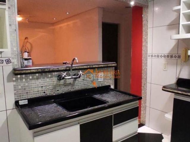 Apartamento com 2 dormitórios à venda, 44 m² por R$ 220.000,00 Água Chata Gu