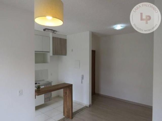 Apartamento com 2 dormitórios à venda, 44 m² por R$ 320.000,00 Condomínio Doce Lar Bella Colônia
