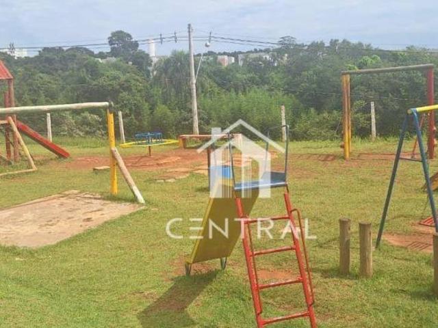 Apartamento com 2 dormitórios à venda, 45 m² por R$ 138.000,00 Além Linha Sorocaba/SP