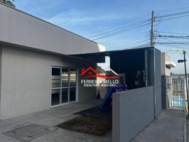 Apartamento com 2 dormitórios à venda, 45 m² por R$ 175.000,00 Chácara das Colinas Franco da Roc