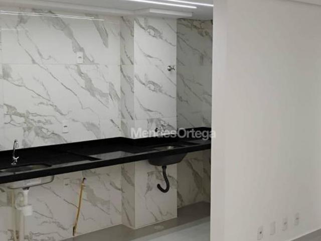 Apartamento com 2 dormitórios à venda, 45 m² por R$ 398.000,00 Flora Ibiti Condomínio Club Soroc