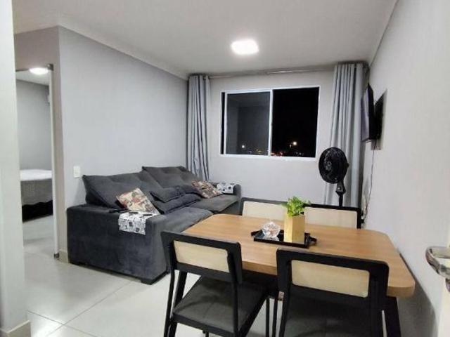 Apartamento com 2 dormitórios à venda, 46 m² por R$ 210.000,00 Residencial Barcelona Goiânia/GO
