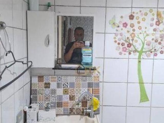 Apartamento com 2 dormitórios à venda, 46 m² por R$ 210.000 Vila Iracema São José dos Campos/SP