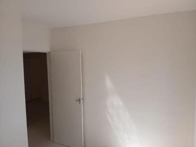 Apartamento com 2 dormitórios à venda, 47 m² por R$ 120.000 Parque Roosevelt Bauru/SP