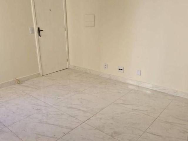Apartamento com 2 dormitórios à venda, 47 m² por R$ 150.000,00 Loteamento Jardim das Estâncias S