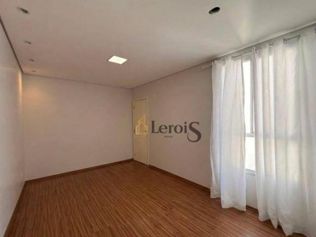 Apartamento com 2 dormitórios à venda, 47 m² por R$ 200.000,00 Condomínio Residencial Ilha das Flo