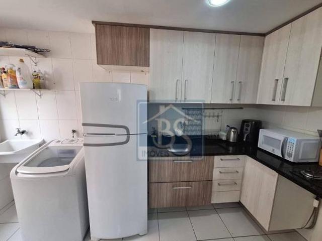 Apartamento com 2 dormitórios à venda, 47 m² por R$ 229.900,00 Guaraituba Colombo/PR