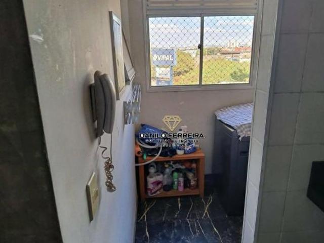 Apartamento com 2 dormitórios à venda, 47 m² por R$ 250.000,00 Condomínio Portal das Palmeiras I