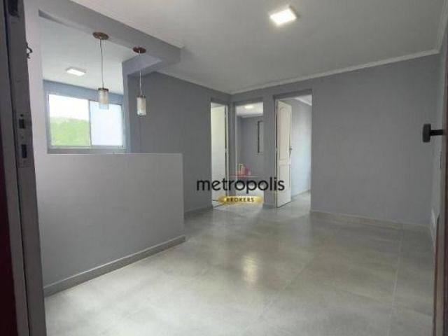 Apartamento com 2 dormitórios à venda, 47 m² por R$ 264.000,00 Santa Terezinha São Bernardo do C
