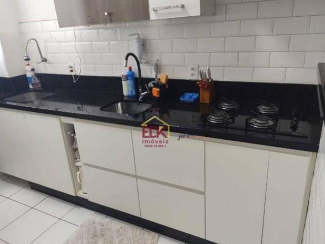 Apartamento com 2 dormitórios à venda, 47 m² por R$ 275.000,00 Residencial Sítio Santo Antônio T