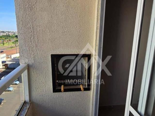 Apartamento com 2 dormitórios à venda, 47 m² por R$ 285.000,00 Condomínio Laguna Málaga Londrina
