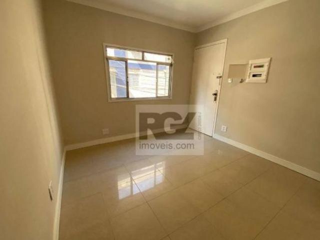 Apartamento com 2 dormitórios à venda, 47 m² por R$ 300.000,00 Aparecida Santos/SP