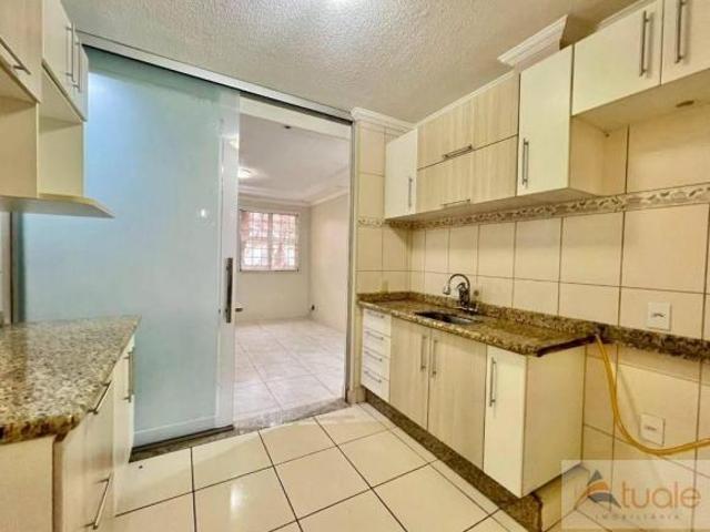 Apartamento com 2 dormitórios à venda, 47 m² por R$ 360.000,00 Parque Villa Flores Villa Flora