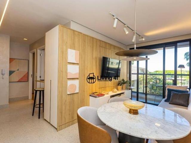 Apartamento com 2 dormitórios à venda, 47 m² por R$ 630.000 Cristo Rei