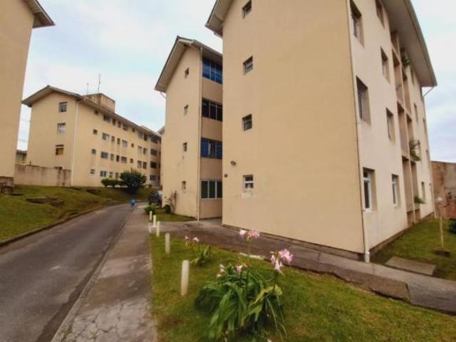 Apartamento com 2 dormitórios à venda, 48 m² por R$ 200.000,00 Pinheirinho