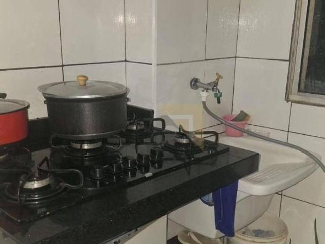 Apartamento com 2 dormitórios à venda, 49 m² por R$ 155.000,00 Residencial Takanos Campinas/SP