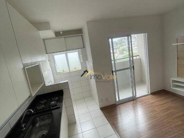Apartamento com 2 dormitórios à venda, 49 m² por R$ 435.000,00 Condomínio Residencial Colinas do P