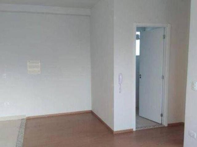 Apartamento com 2 dormitórios à venda, 49 m² por R$ 50.000,00 Jardim Gralha Azul Sarandi/PR
