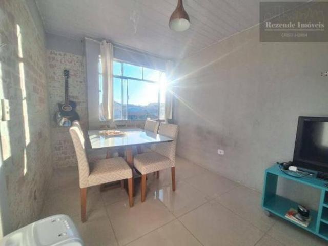 Apartamento com 2 dormitórios à venda, 41 m² por R$ 185.000,00