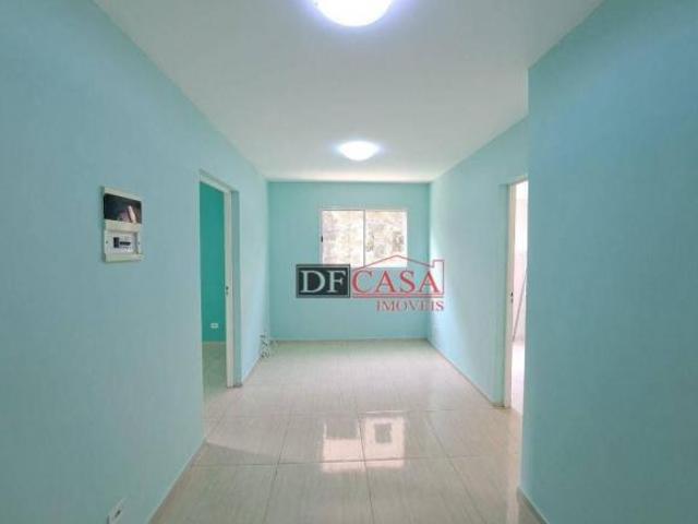 Apartamento com 2 dormitórios à venda, 41 m² por R$ 225.000,00 Itaquera São Paulo/SP