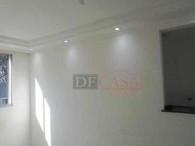 Apartamento com 2 dormitórios à venda, 42 m² por R$ 210.000 COM VAGA