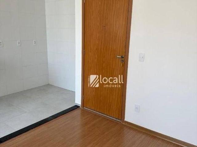 Apartamento com 2 dormitórios à venda, 42 m² por R$ 300.000,00 Rios d&apos italia São José do Rio Pre