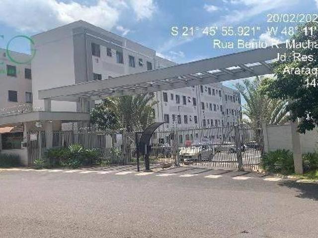 Apartamento com 2 dormitórios à venda, 43 m² por R$ 88.404,91 Jardim Residencial Paraíso Araraqu