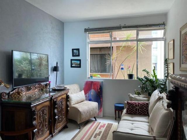 Apartamento com 2 dormitórios à venda, 54 m² por R$ 240.000,00 Centro Juiz de Fora/MG
