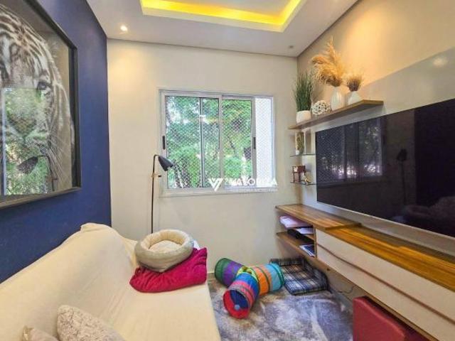 Apartamento com 2 dormitórios à venda, 54 m² por R$ 330.000,00 Condomínio Bosque São Paulo Soroc