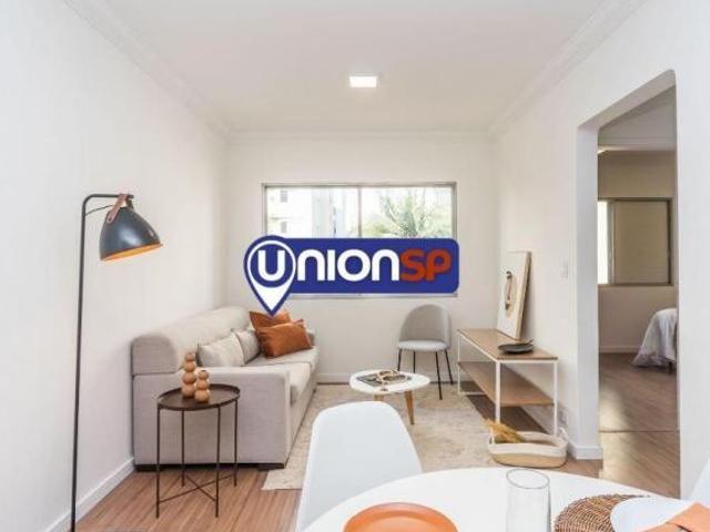 Apartamento com 2 dormitórios à venda, 54 m² por R$ 680.000,00 Vila Olímpia São Paulo/SP