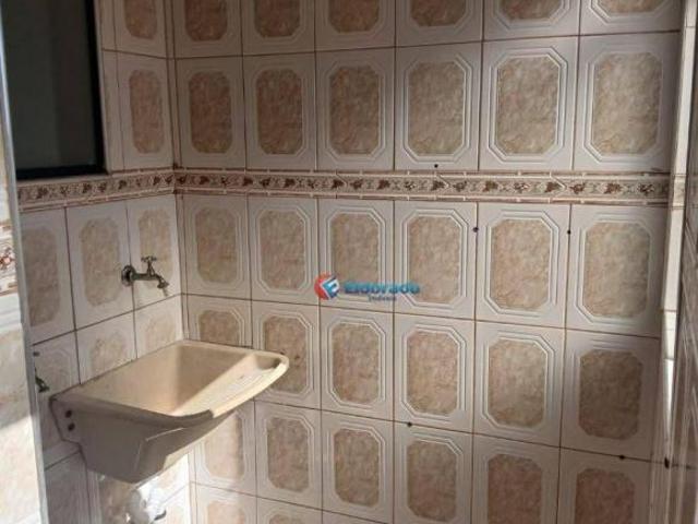 Apartamento com 2 dormitórios à venda, 55 m² por R$ 120.000,00 Vila San Martin Campinas/SP