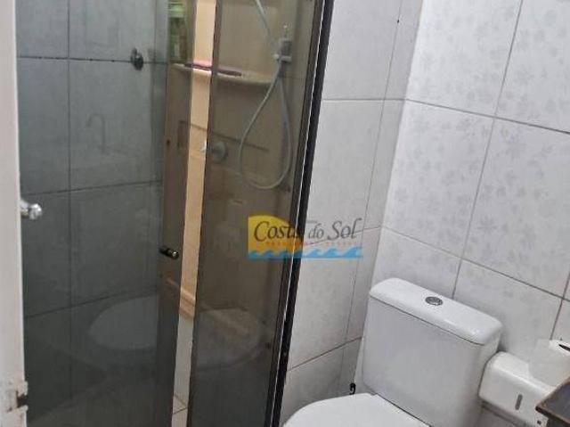Apartamento com 2 dormitórios à venda, 55 m² por R$ 184.440,00 Vila Antártica Praia Grande/SP