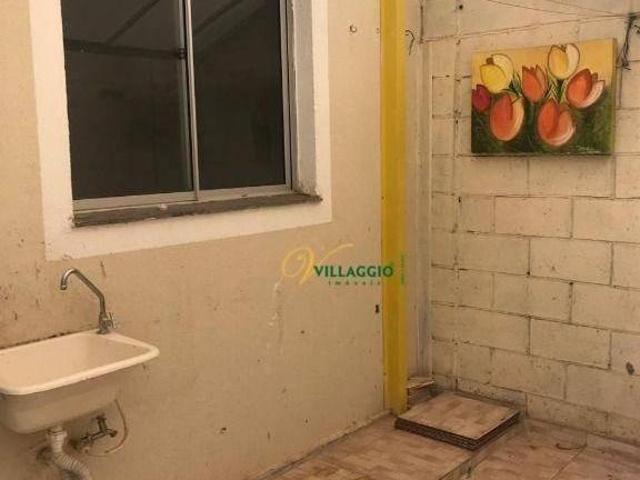 Apartamento com 2 dormitórios à venda, 55 m² por R$ 218.000,00 Rios di Itália São José do Rio Pr