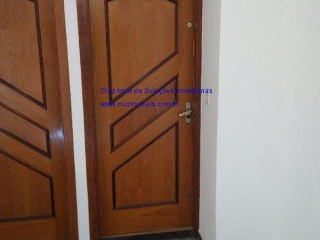 Apartamento com 2 dormitórios à venda, 55 m² por R$ 26