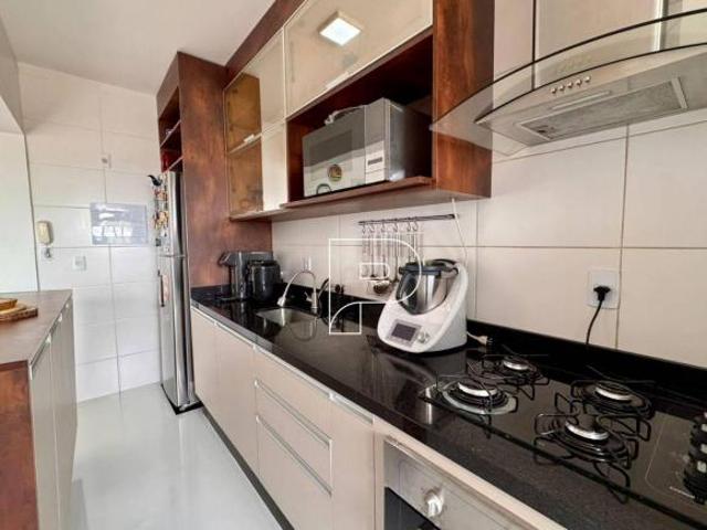 Apartamento com 2 dormitórios à venda, 55 m² por R$ 375.000 Granja Viana