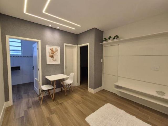Apartamento com 2 dormitórios à venda, 55 m² por R$ 469.000,00 Boqueirão Santos/SP