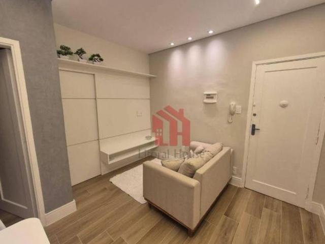 Apartamento com 2 dormitórios à venda, 55 m² por R$ 469.000,00 Embaré Santos/SP