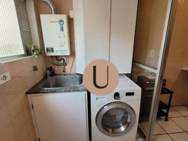 Apartamento com 2 dormitórios à venda, 55 m² por R$ 640.000,00 Moema São Paulo/SP