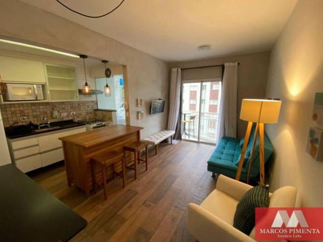 Apartamento com 2 dormitórios à venda, 55 m² por R$ 830.000,00 Consolação São Paulo/SP